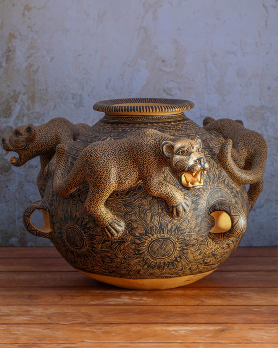 Mini black jaguar – Tikal | Artesanías Mexicanas